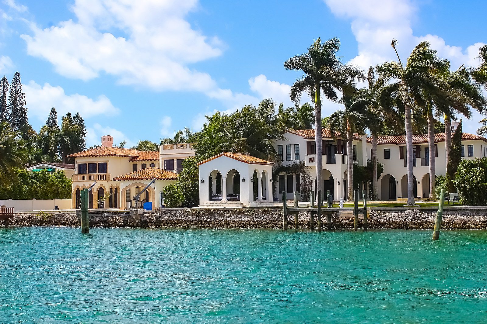 Investing in Vacation Rental Properties | Paramount Residences